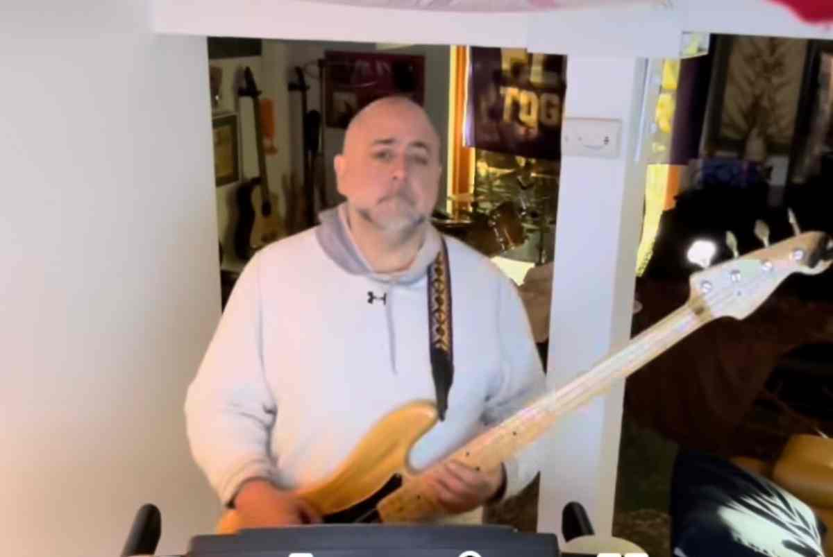 Chef Duff Goldman Puts Aside Cakes and Tries to Follow Taylor Swift’s ...